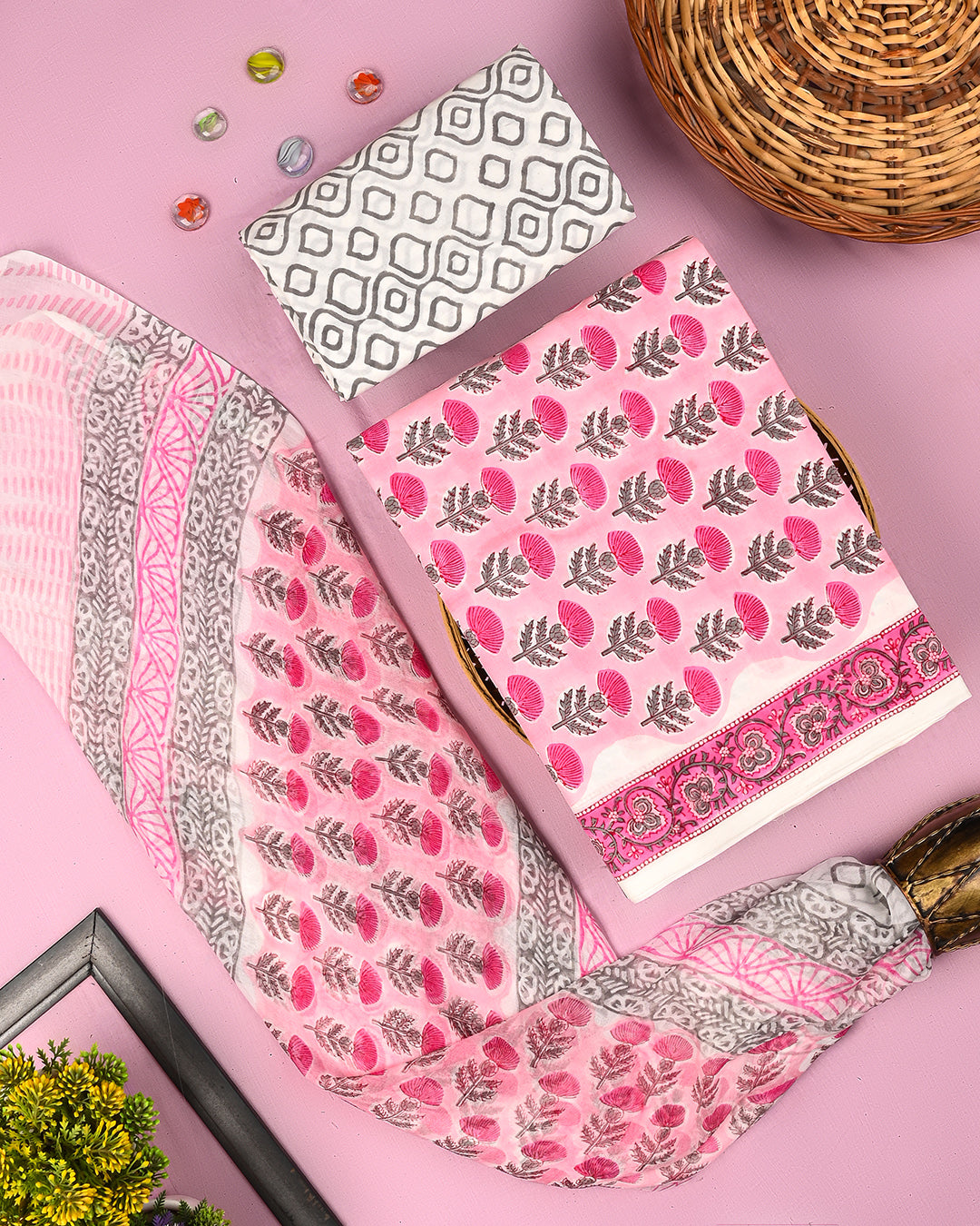 Shop Sanganeri Printed Cotton Suit With Chiffon Dupatta Online